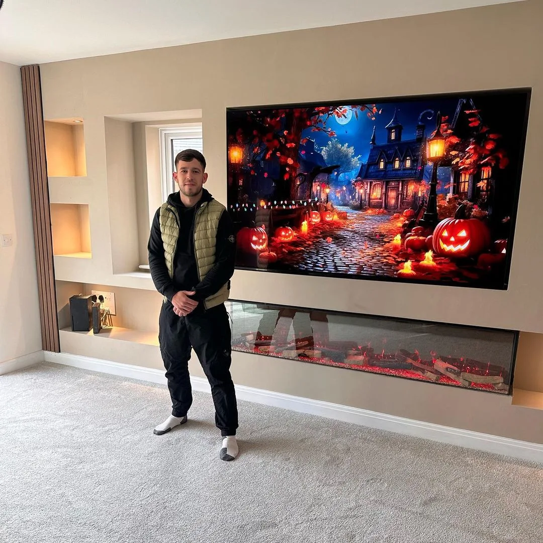 Media Wall With Screens